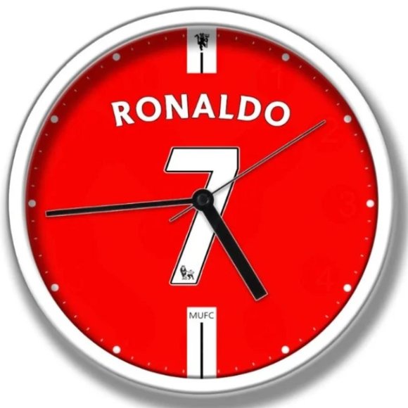 Clock | Wall Decor | Cristiano Ronaldo Jersey Manchester United Wall ...